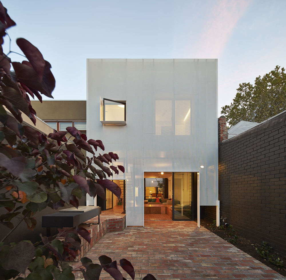 Designer Creates Genius Underfloor Playroom in Terrace House • CHILD ...